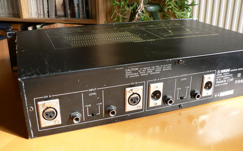 Photo Yamaha Q2031A : Yamaha Q2031A (98017) (#53399) - Audiofanzine