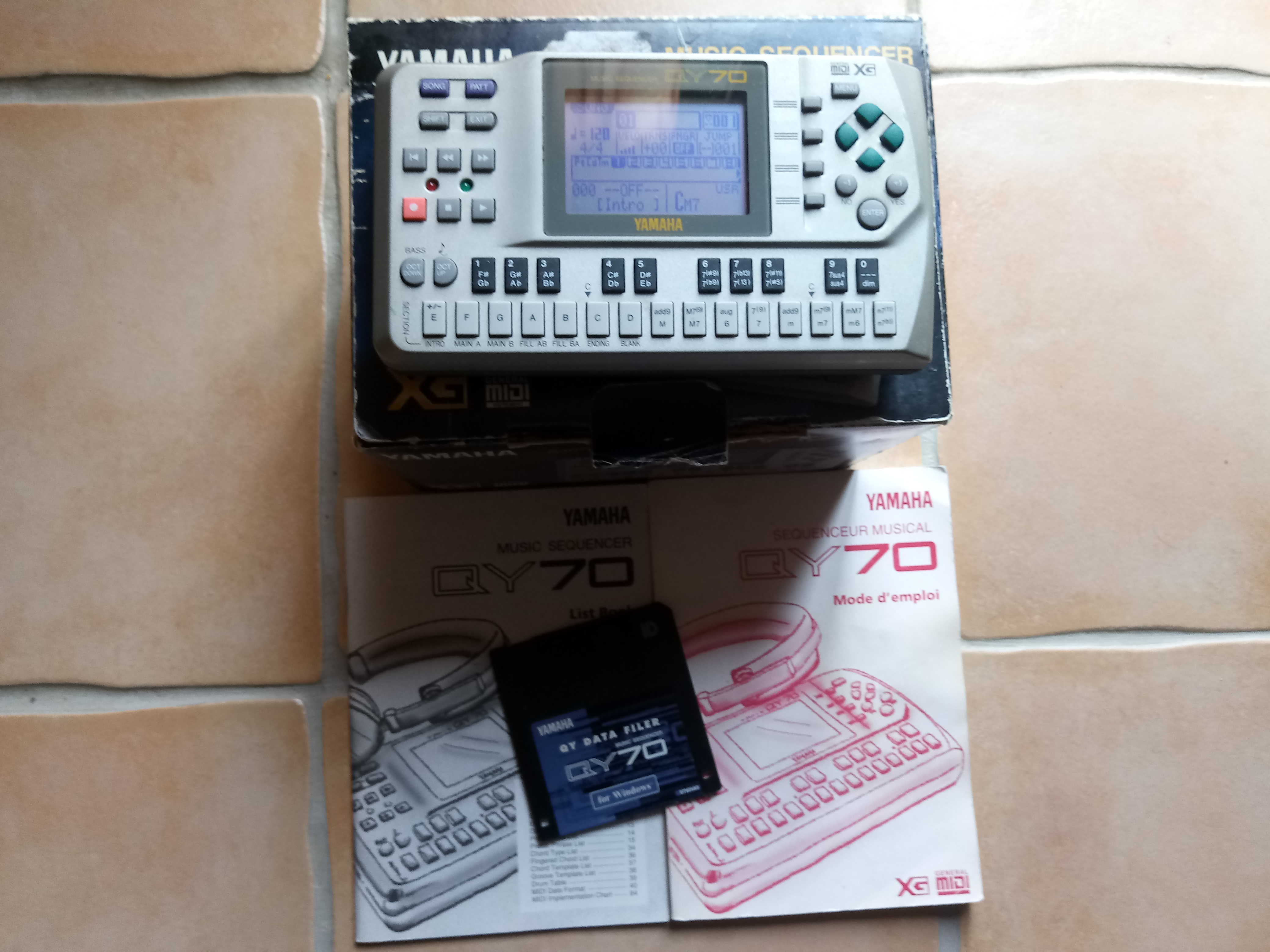 QY70 - Yamaha QY70 - Audiofanzine