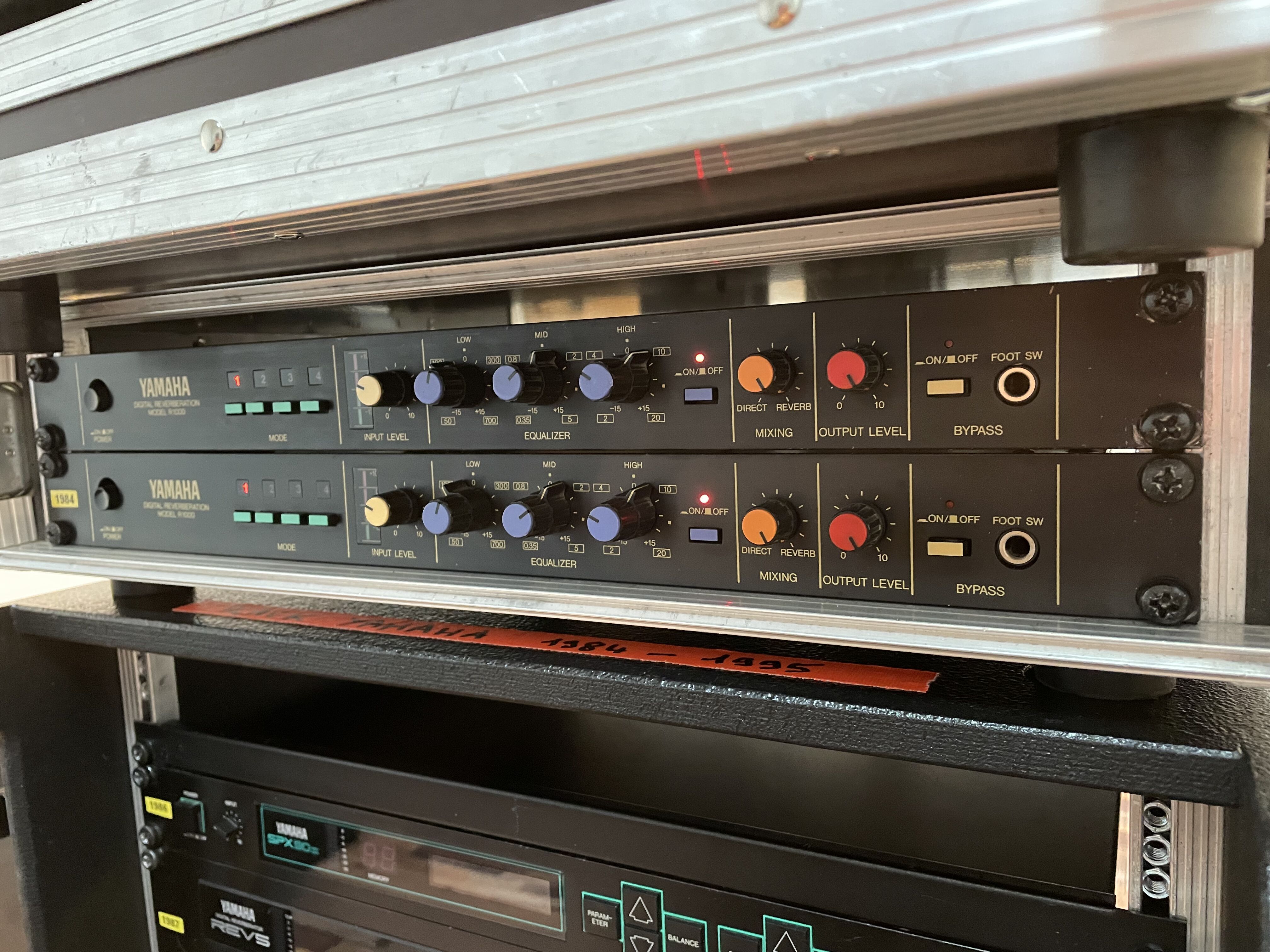 R1000 - Yamaha R1000 - Audiofanzine