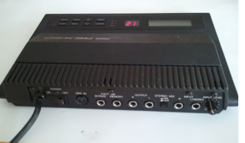 REX50 - Yamaha REX50 - Audiofanzine