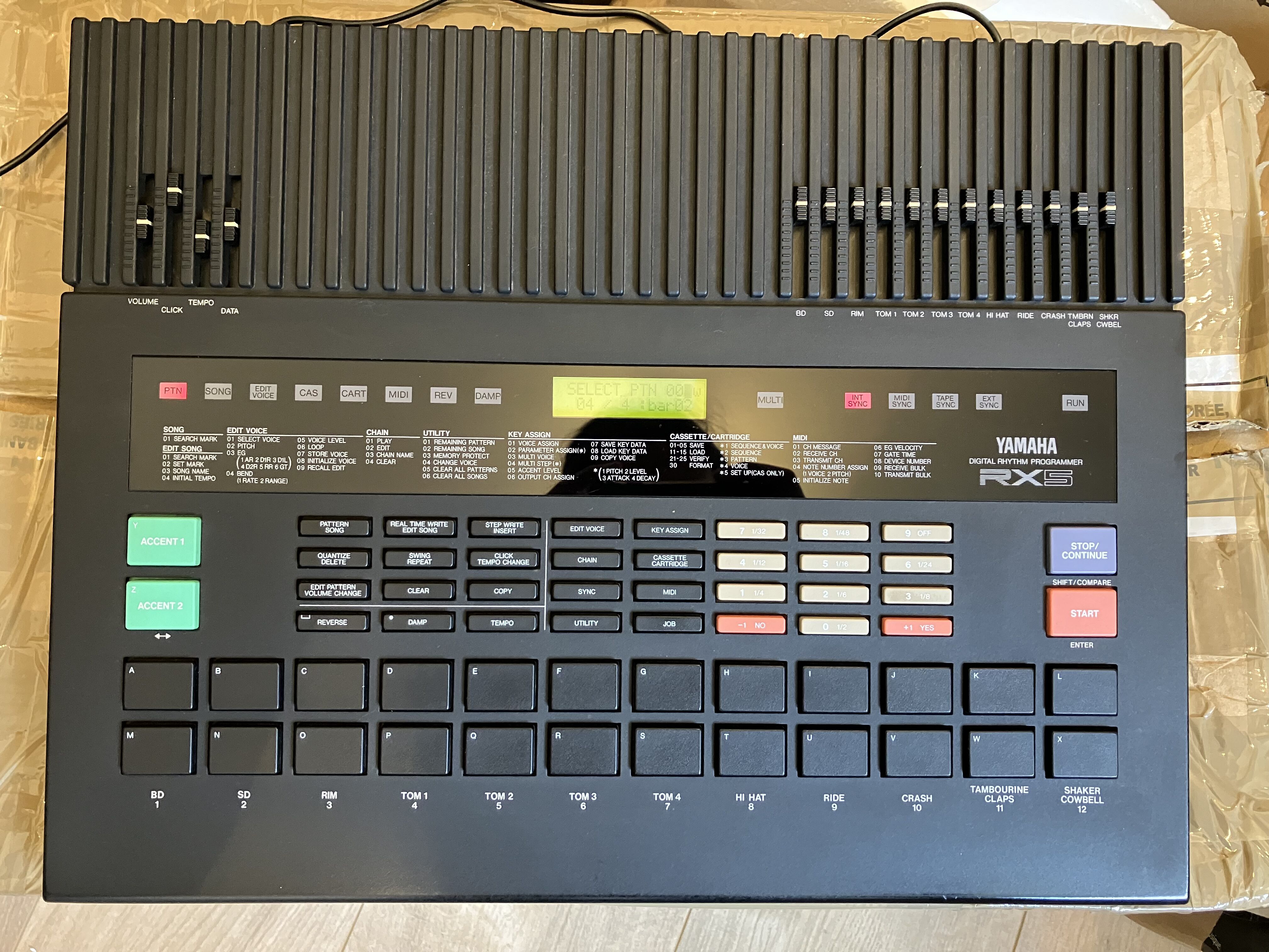 RX5 - Yamaha RX5 - Audiofanzine