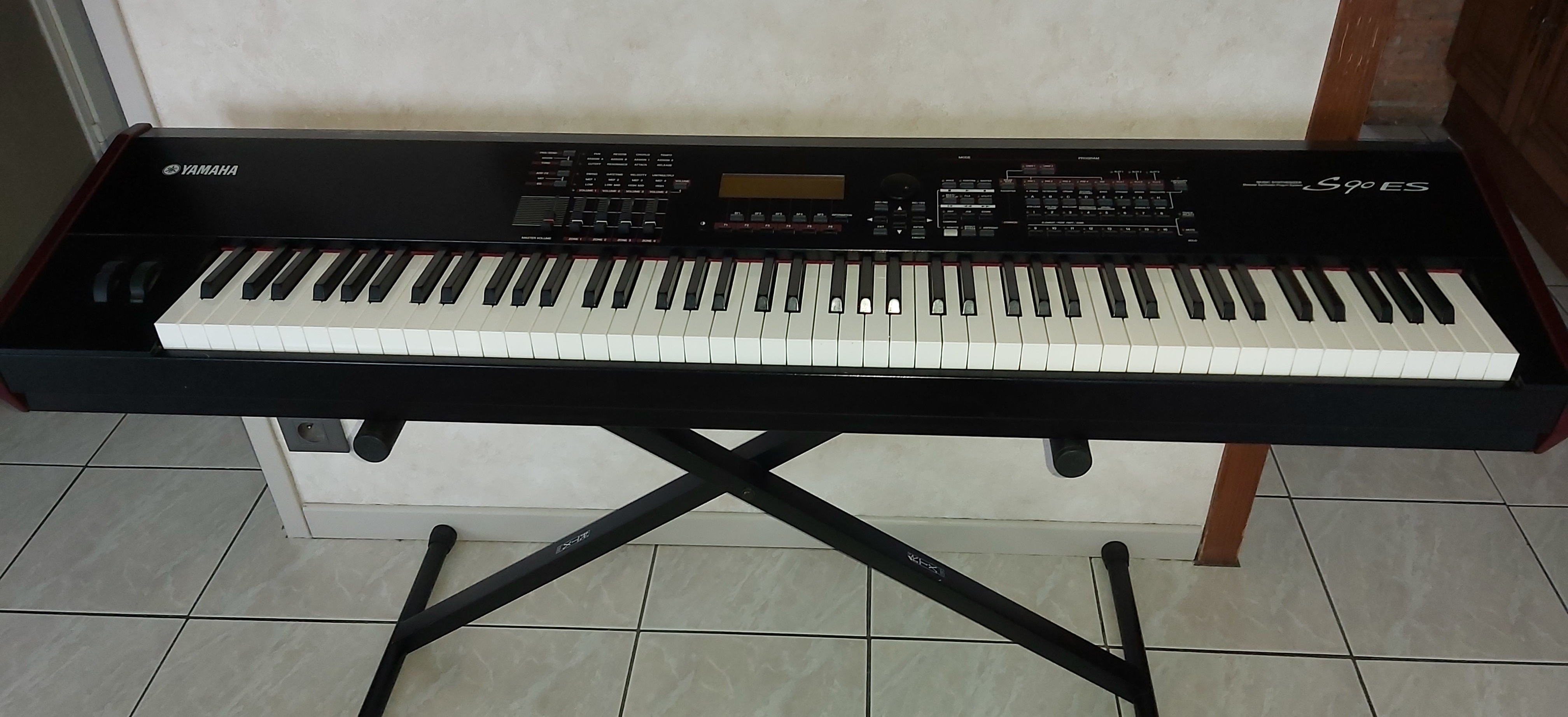 S90 ES - Yamaha S90 ES - Audiofanzine