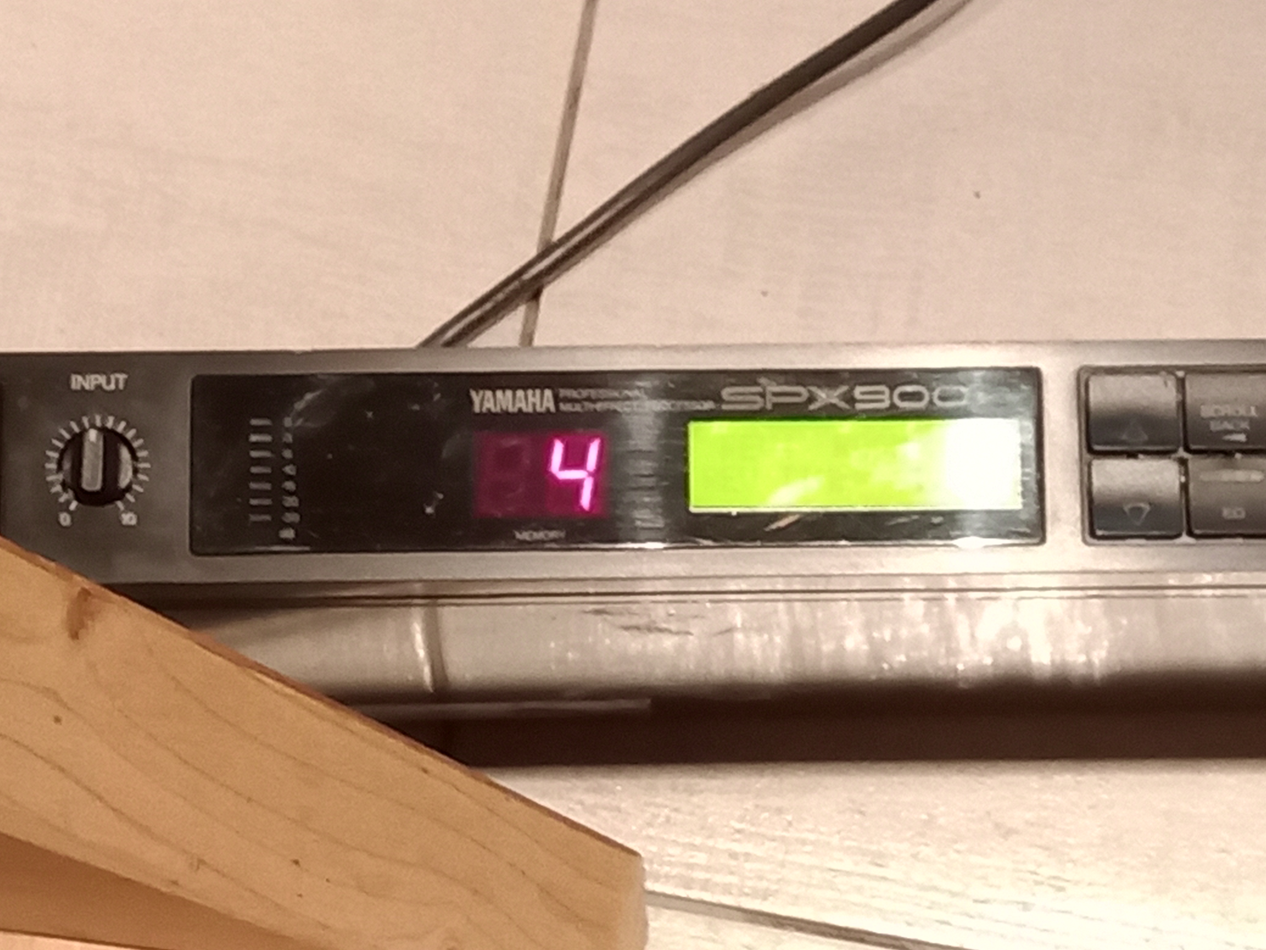 SPX900 - Yamaha SPX900 - Audiofanzine