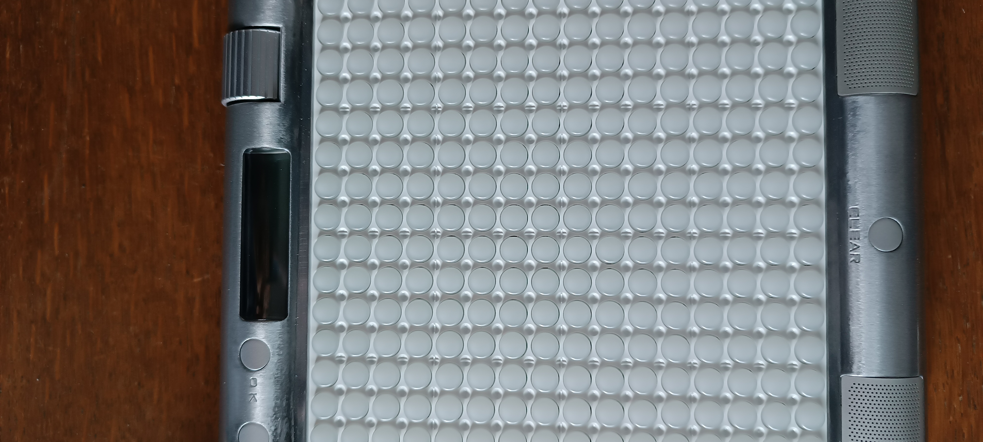 Tenori-on TNR-W - Yamaha Tenori-on TNR-W - Audiofanzine