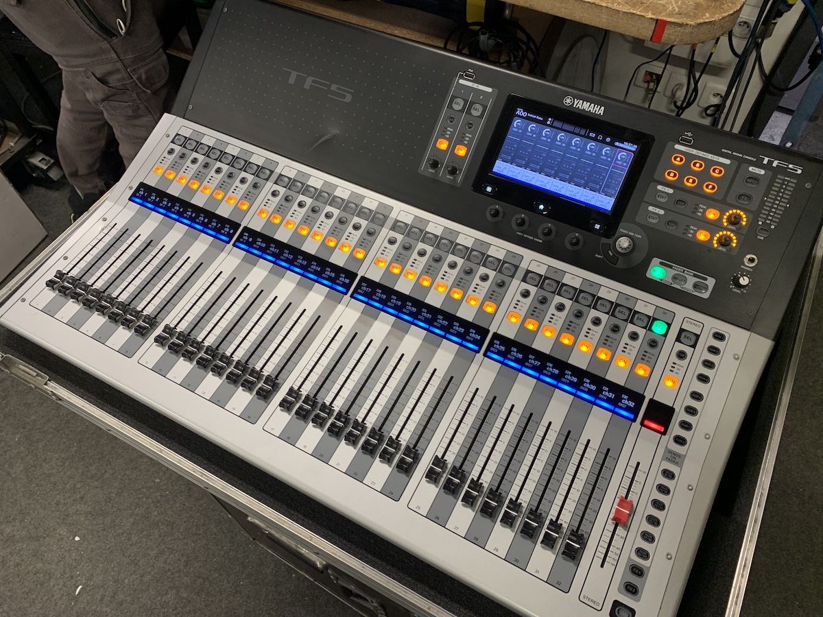 TF5 - Yamaha TF5 - Audiofanzine