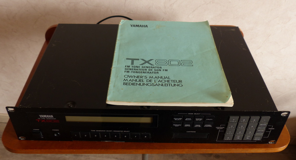 TX802 - Yamaha TX802 - Audiofanzine