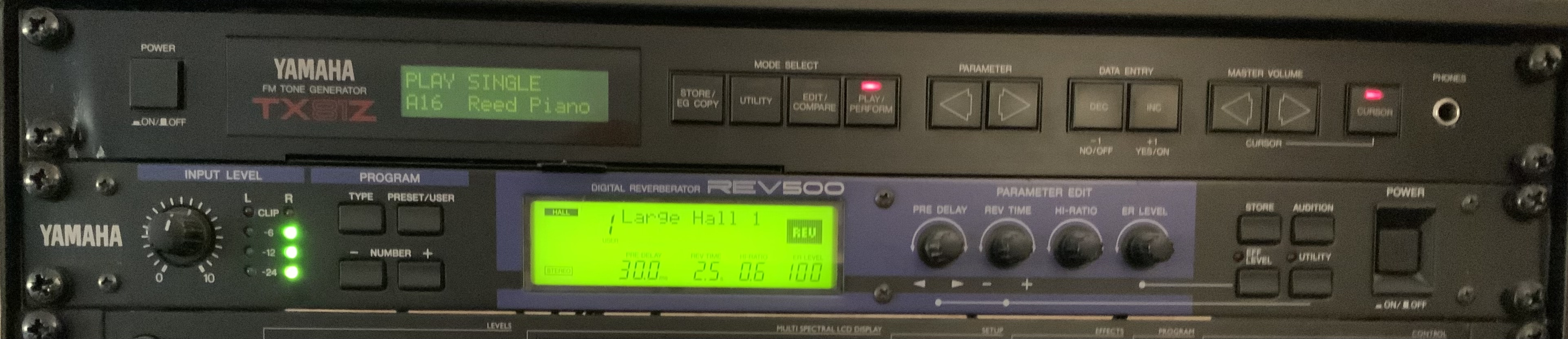 TX81Z - Yamaha TX81Z - Audiofanzine