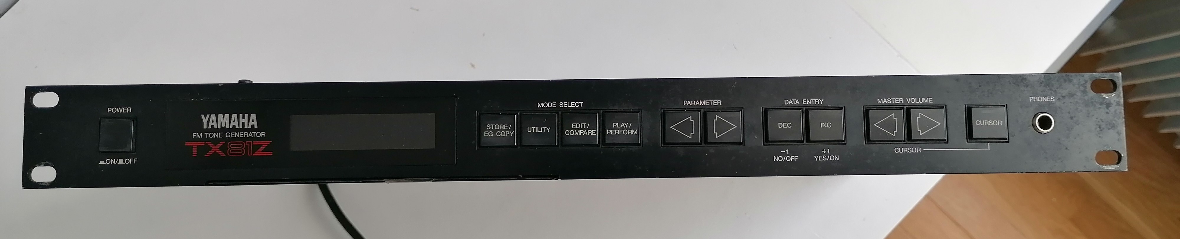 TX81Z - Yamaha TX81Z - Audiofanzine