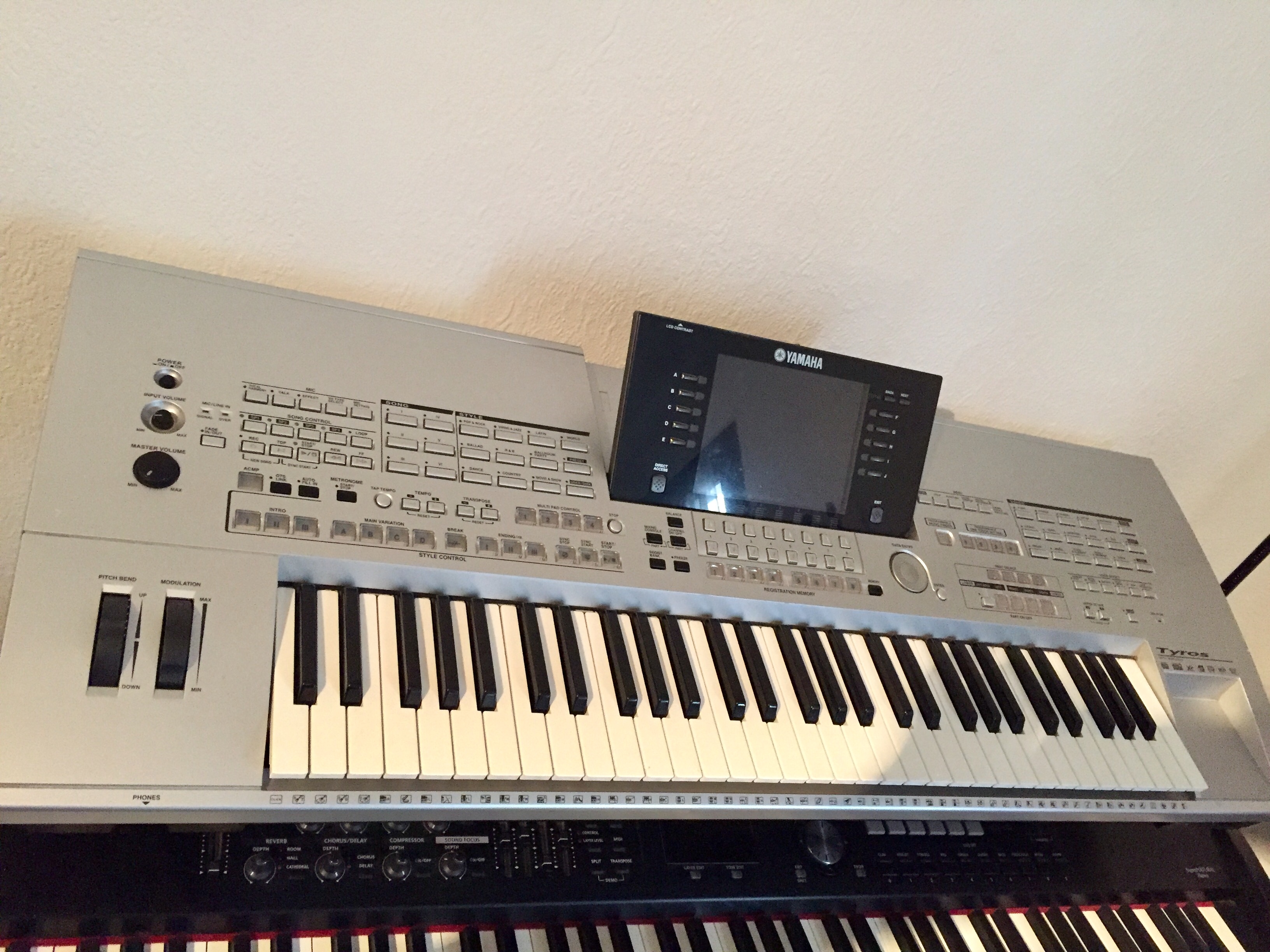 TYROS - Yamaha Tyros - Audiofanzine