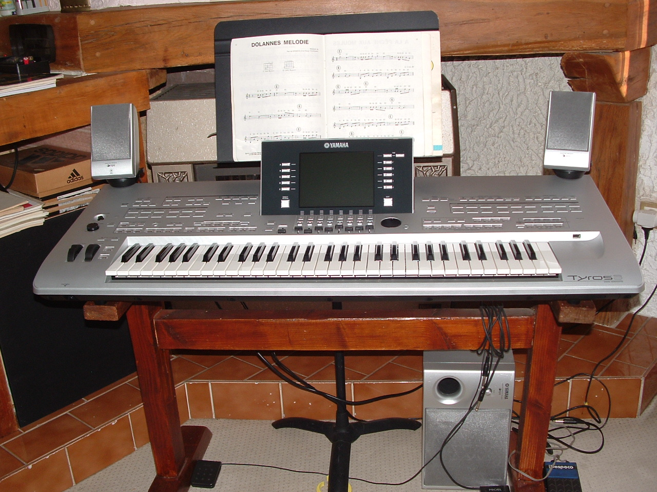 Photo Yamaha Tyros 3 : Yamaha Tyros 3 (93320) (#167675) - Audiofanzine