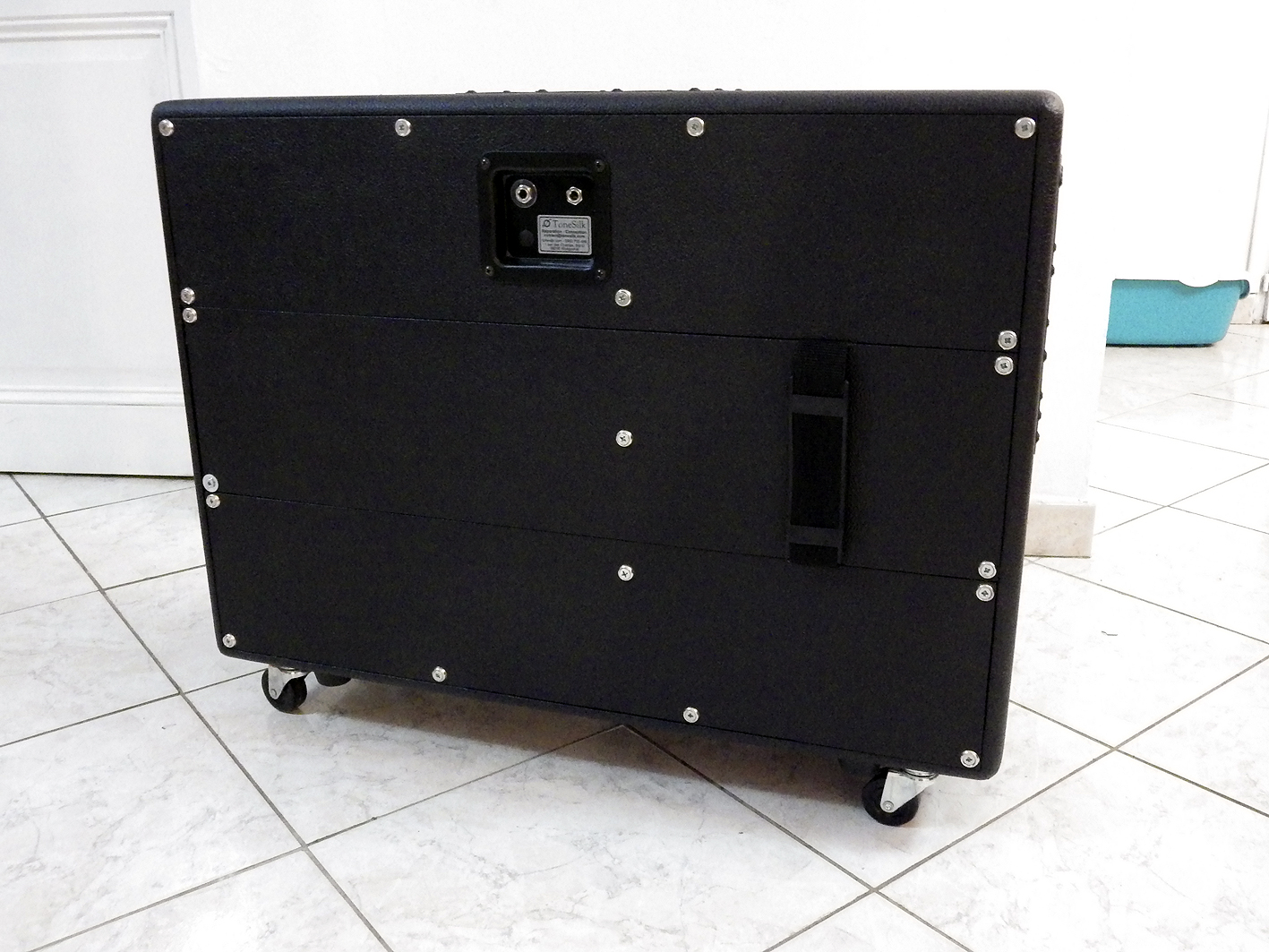 Studio Pro 2x12 - Zilla Cabs Studio Pro 2x12 - Audiofanzine