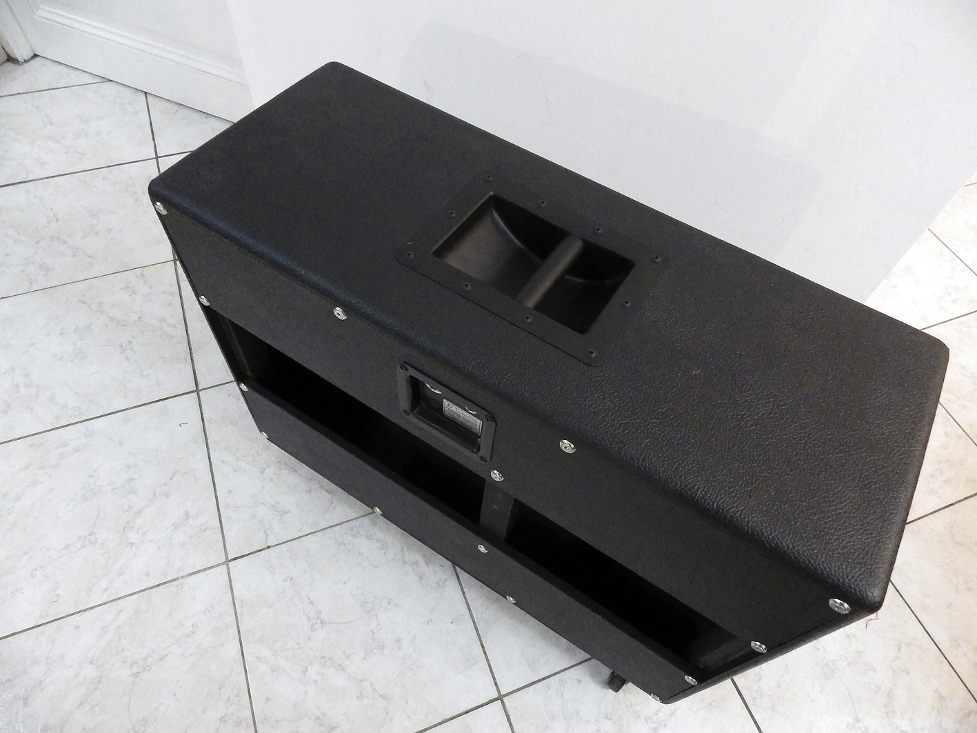 Studio Pro 2x12 - Zilla Cabs Studio Pro 2x12 - Audiofanzine