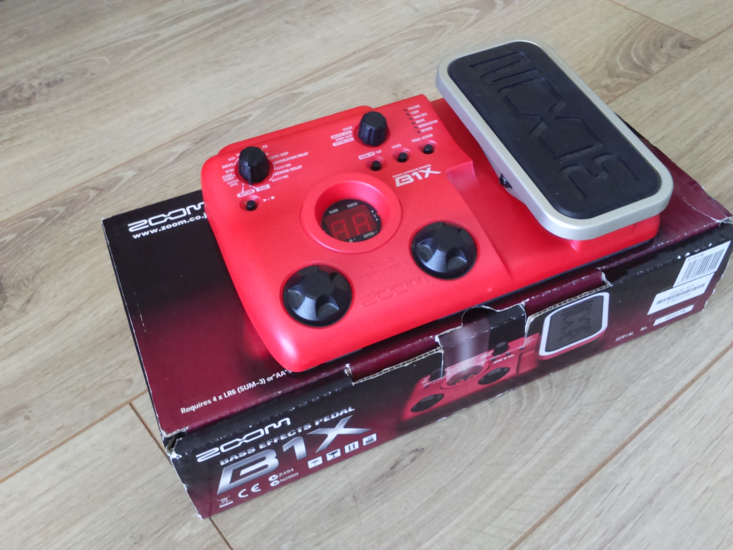 B1X - Zoom B1X - Audiofanzine