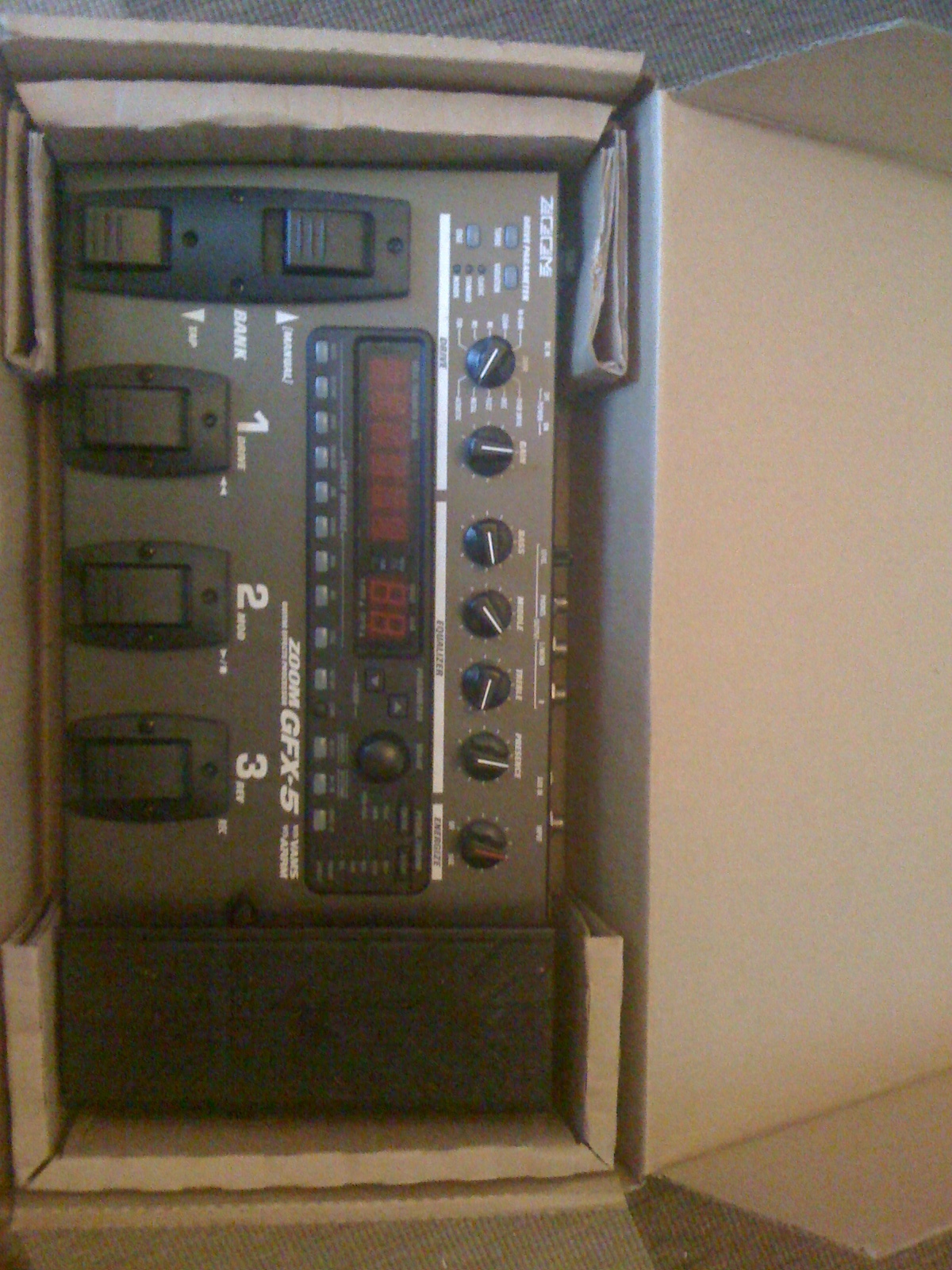 GFX-5 - Zoom GFX-5 - Audiofanzine