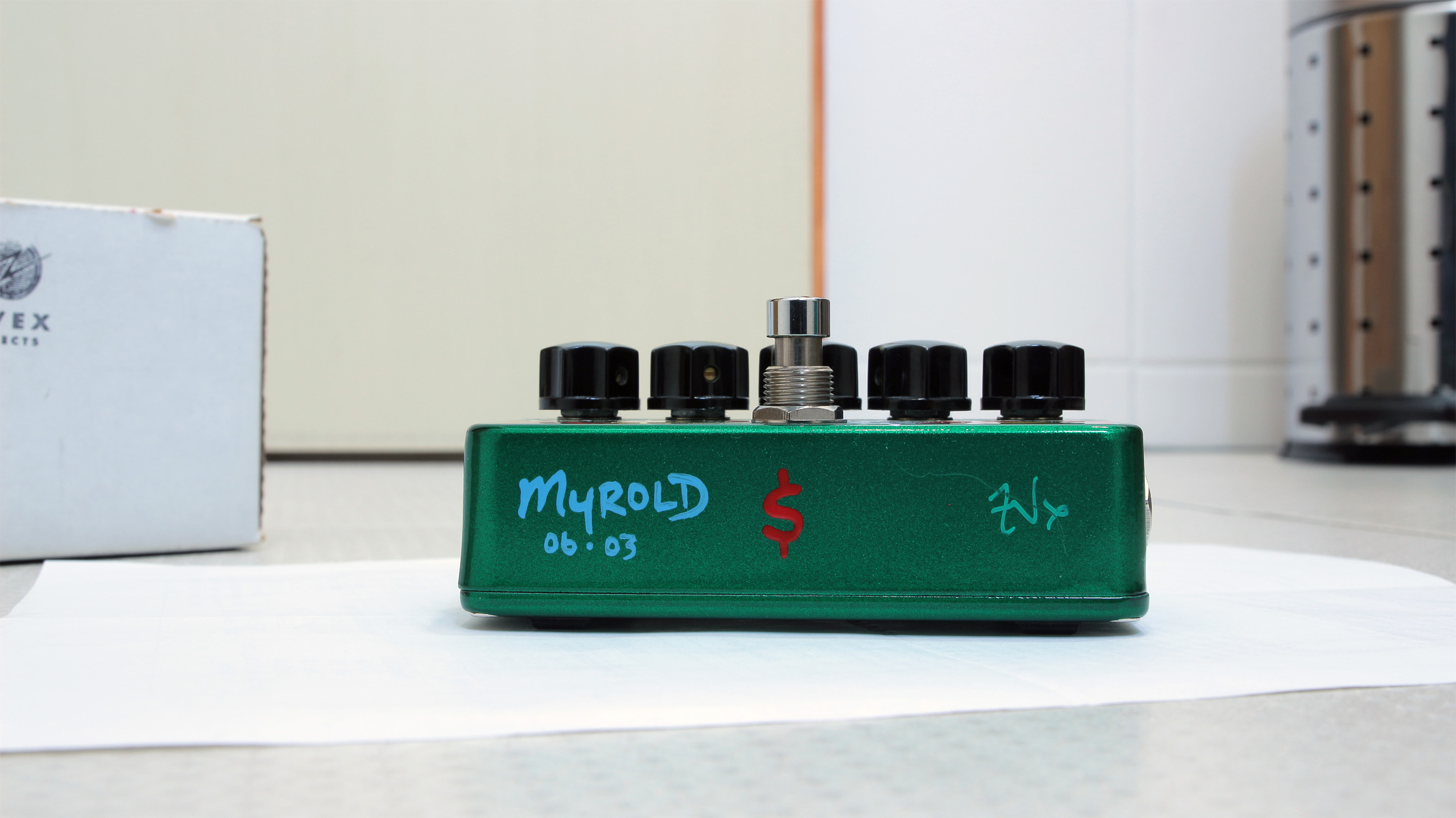 Fuzz Factory - Zvex Fuzz Factory - Audiofanzine