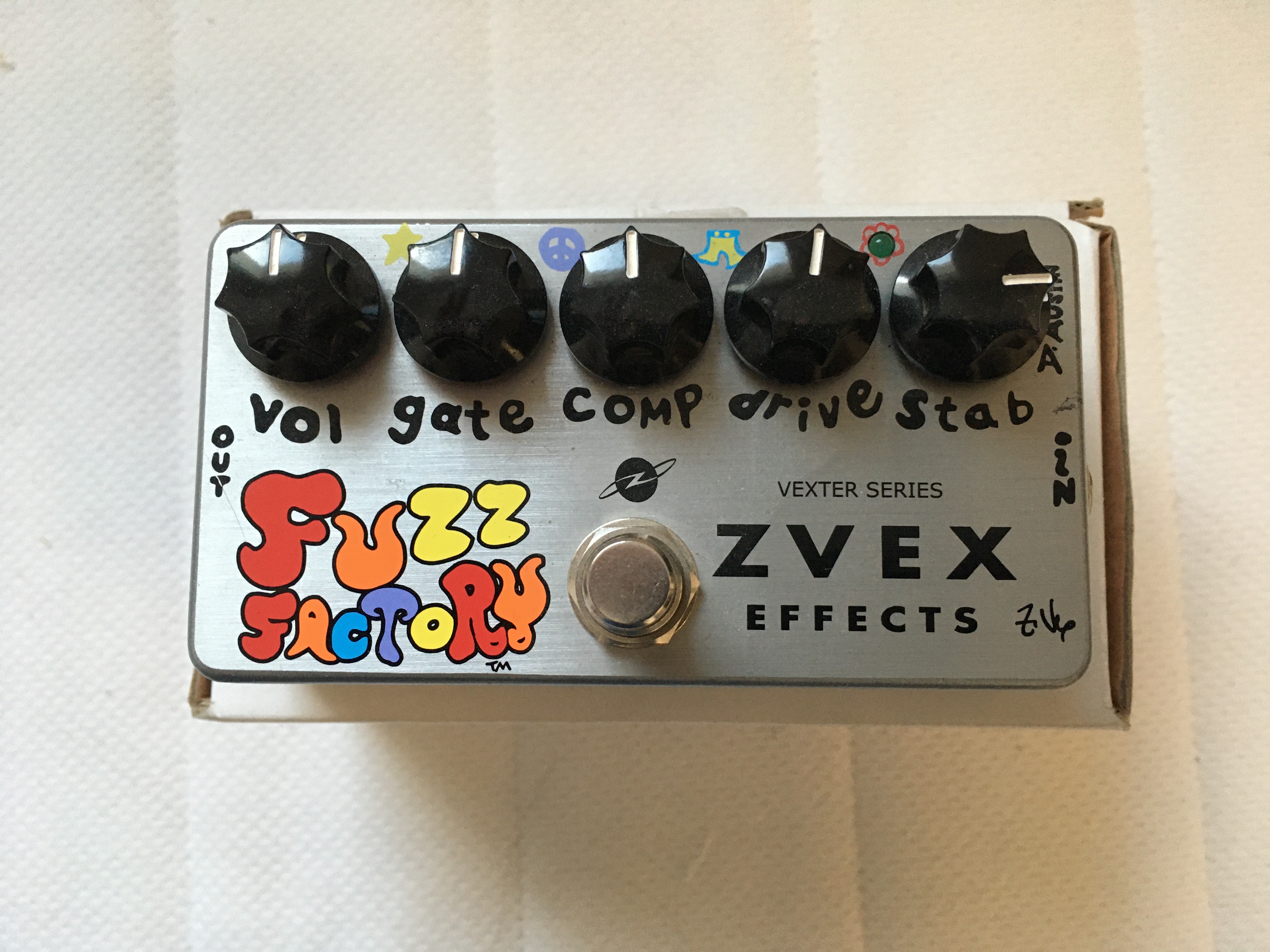 Fuzz Factory Vexter - Zvex Fuzz Factory Vexter - Audiofanzine