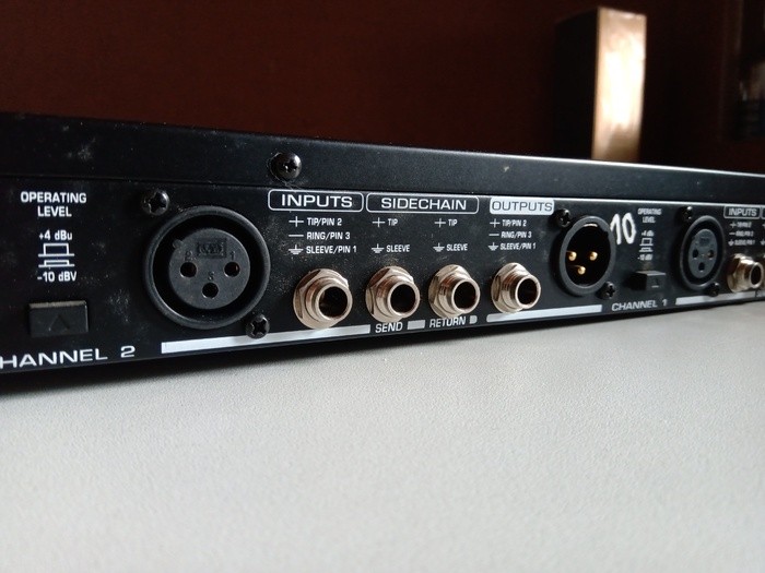 Composer Pro-XL MDX2600 - Behringer Composer Pro-XL MDX2600 - Audiofanzine