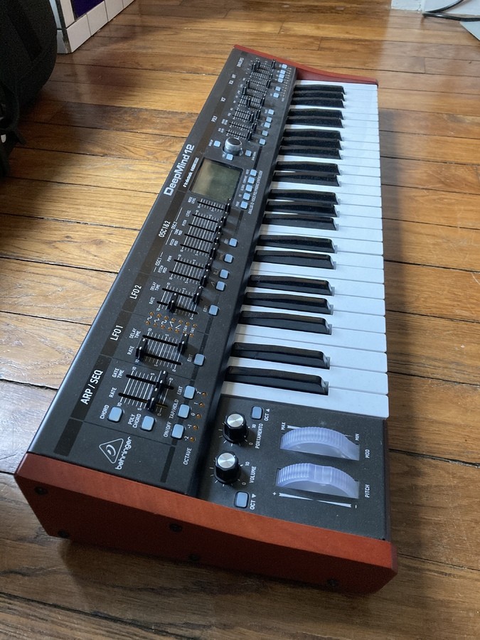 DeepMind 12 - Behringer DeepMind 12 - Audiofanzine