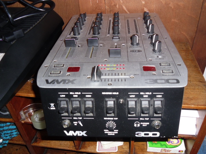 Behringer VMX300 image (#686952) - Audiofanzine