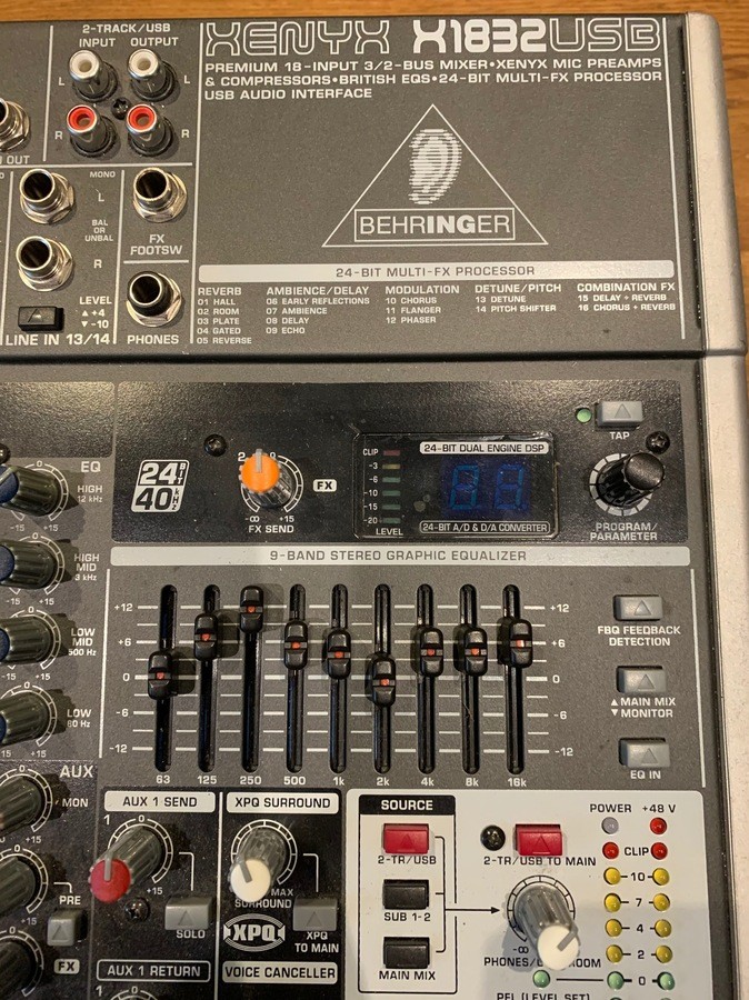 Xenyx X1832USB - Behringer Xenyx X1832USB - Audiofanzine