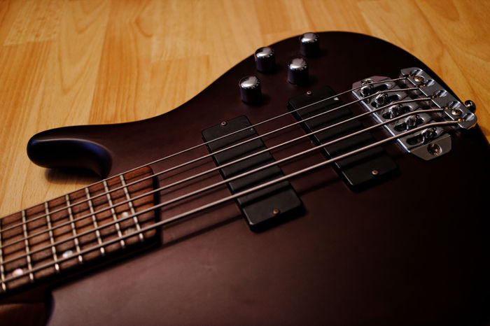 Cort C5 image (#1161845) - Audiofanzine