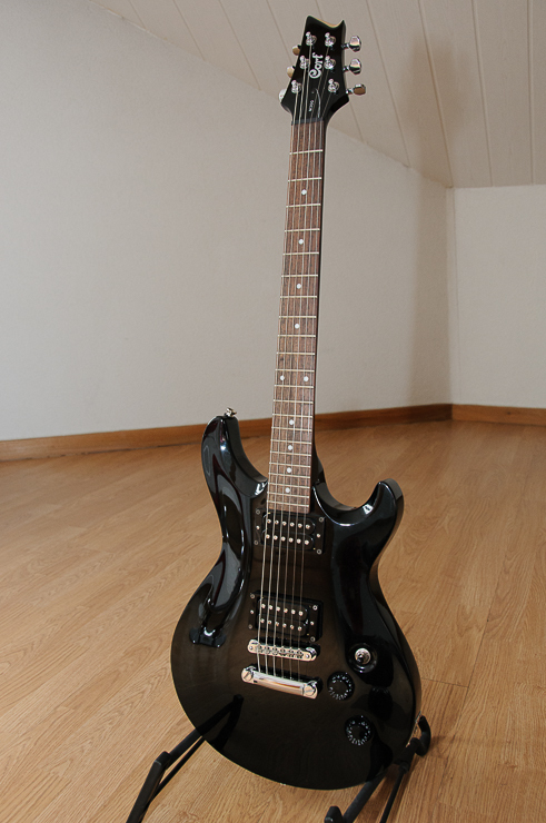 Cort M200 image (#584033) - Audiofanzine