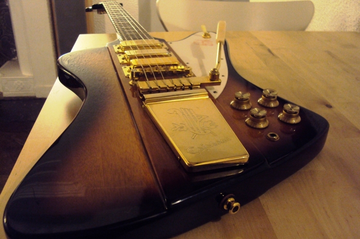 Epiphone firebird vii : trouvez le meilleur prix sur Voir avant d'Acheter