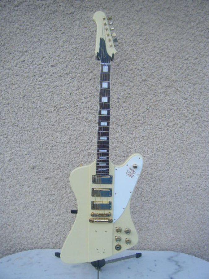 Epiphone firebird vii : trouvez le meilleur prix sur Voir avant d'Acheter