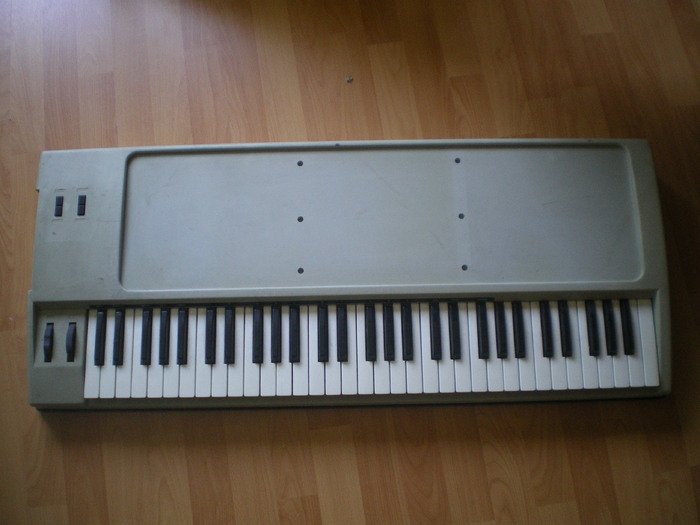 Studiologic Sledge = Fatar CMS 61? | Sequencer - Die Synthesizer Zentrale