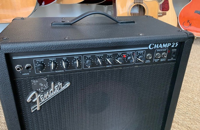 Champ 25 - Fender Champ 25 - Audiofanzine