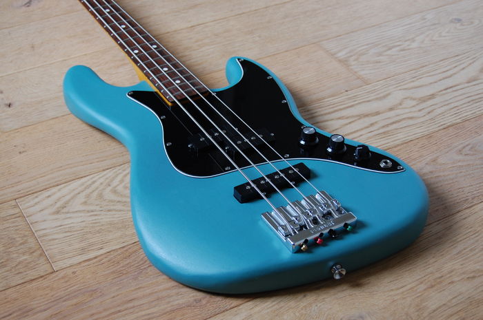 Modern Player Short Scale Jazz Bass Fender - Audiofanzine