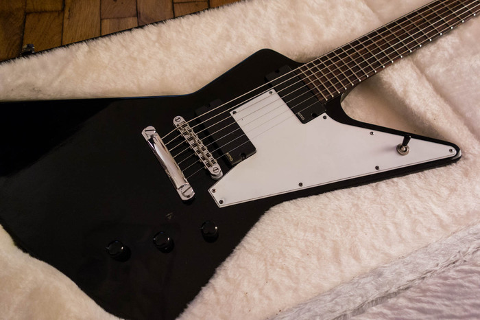 Photo Gibson 7-String Explorer - Ebony : Gibson 7-String Explorer ...