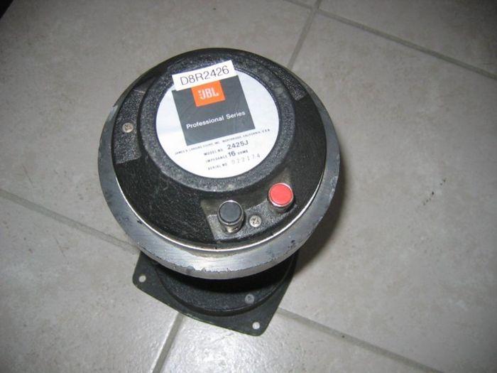 Photo JBL 2425H : JBL Pro 2425H (#8495) - Audiofanzine