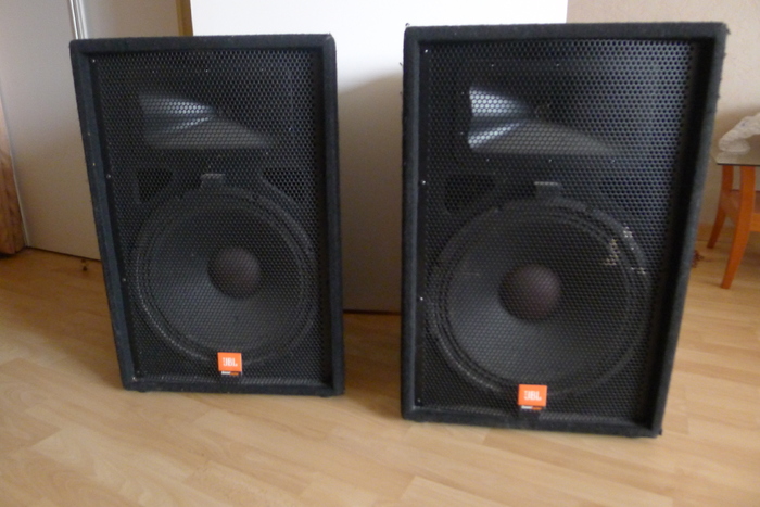 Photo JBL JRX115 : JBL Pro JRX 115 (#557970) - Audiofanzine
