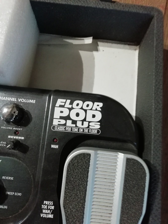 Floor POD Plus - Line 6 Floor POD Plus - Audiofanzine