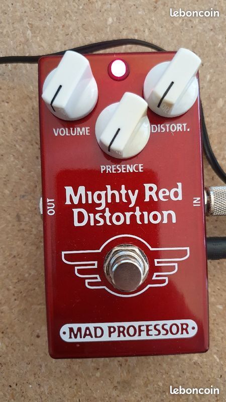 Mighty Red Distortion - Mad Professor Mighty Red Distortion - Audiofanzine