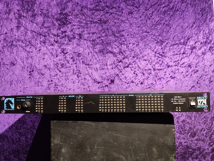 1224 - MOTU 1224 - Audiofanzine