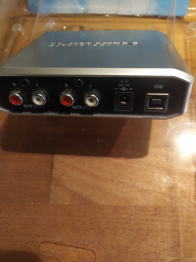 DJ|iO - Numark DJ|iO - Audiofanzine