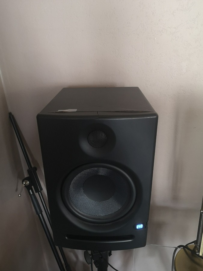 Eris E8 - PreSonus Eris E8 - Audiofanzine