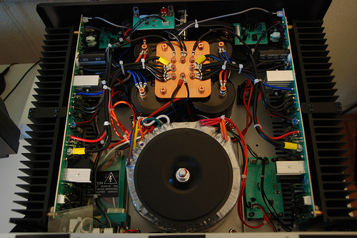 Rotel RB-1582 image (#371024) - Audiofanzine