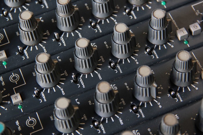 8000 - Soundcraft 8000 - Audiofanzine