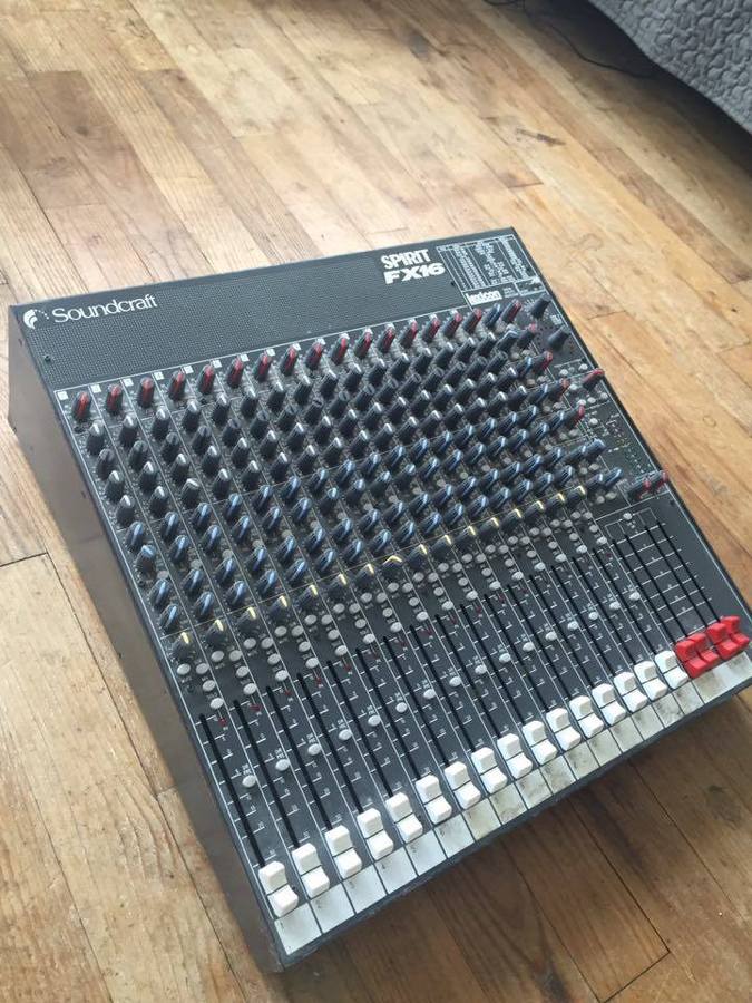 FX16 - Soundcraft FX16 - Audiofanzine