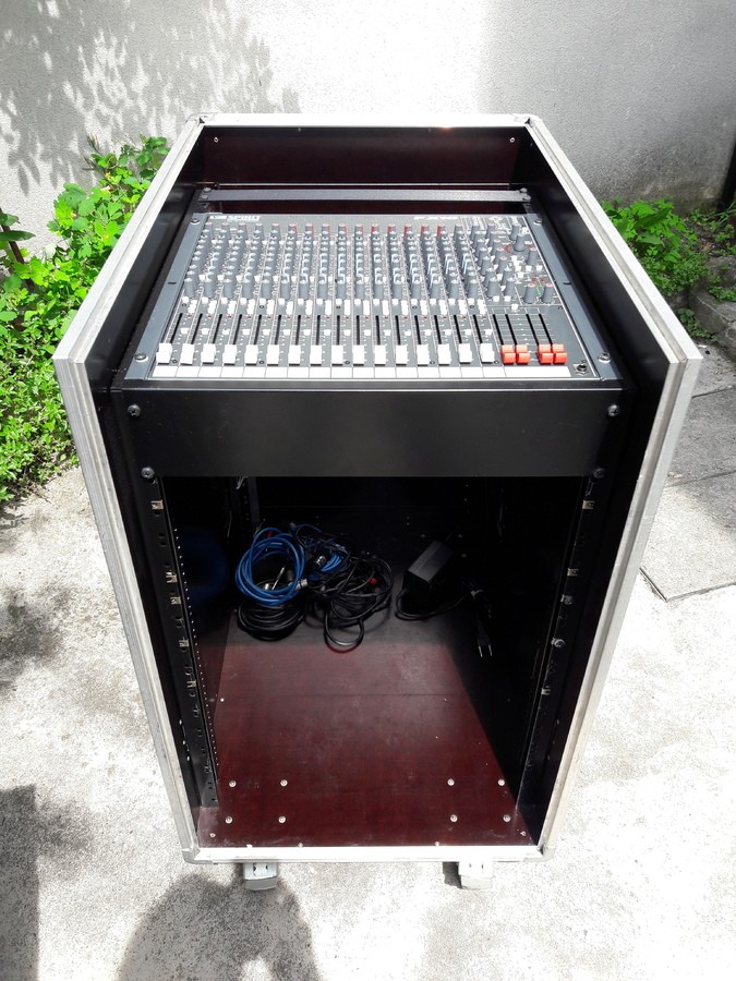 FX16 - Soundcraft FX16 - Audiofanzine