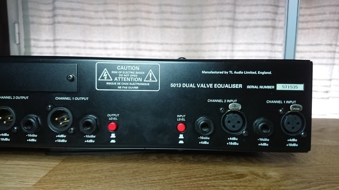 5013 Dual-channel Tube Parametric EQ TL Audio - Audiofanzine