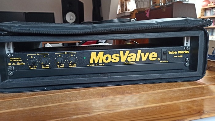MosValve MV-982 - Tube Works MosValve MV-982 - Audiofanzine