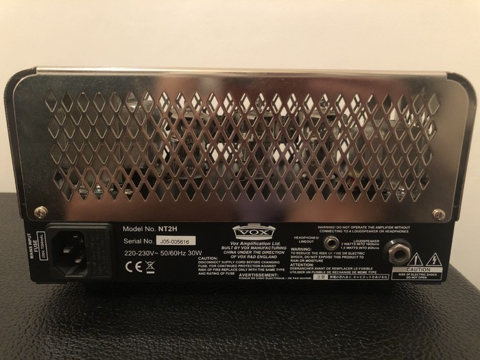NT2H Lil' Night Train Head - Vox NT2H Lil' Night Train Head - Audiofanzine