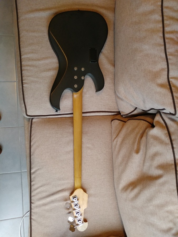Washburn M10 image (#2091838) - Audiofanzine
