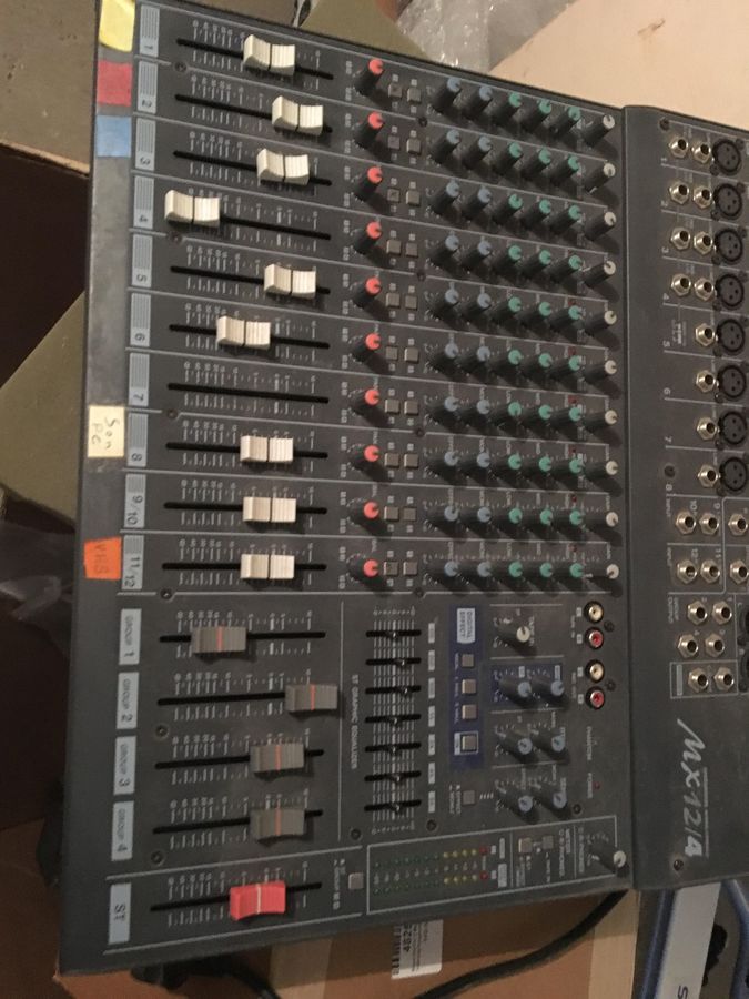 MX12/4 - Yamaha MX12/4 - Audiofanzine