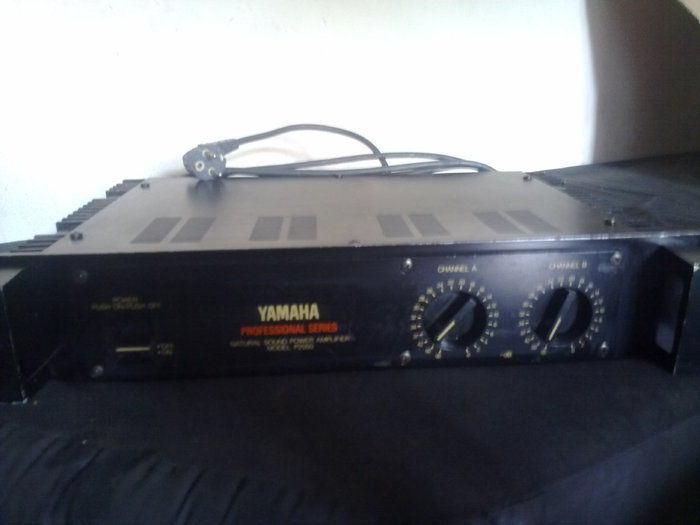 P2050 - Yamaha P2050 - Audiofanzine