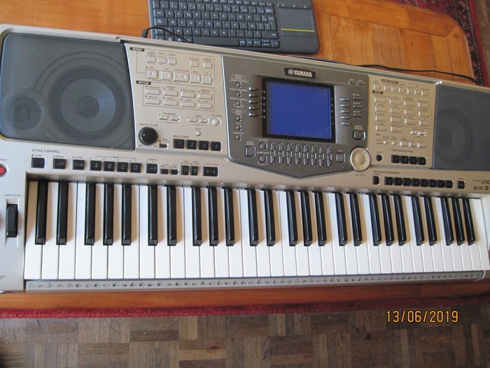 PSR-2000 - Yamaha PSR-2000 - Audiofanzine